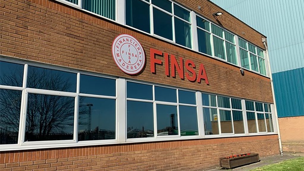 FINSA UK awarded Business Hero Award by British Chamber of Commerce ...